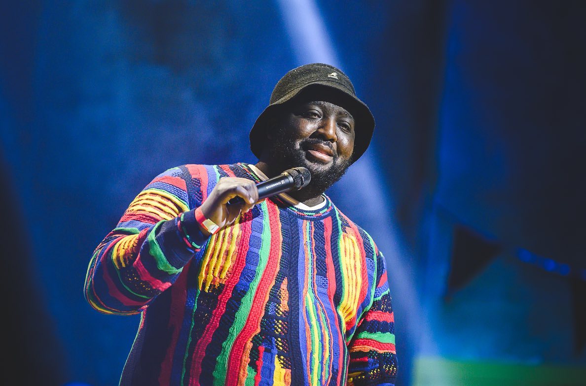 DJIMO – « À 100% » - Directo prod